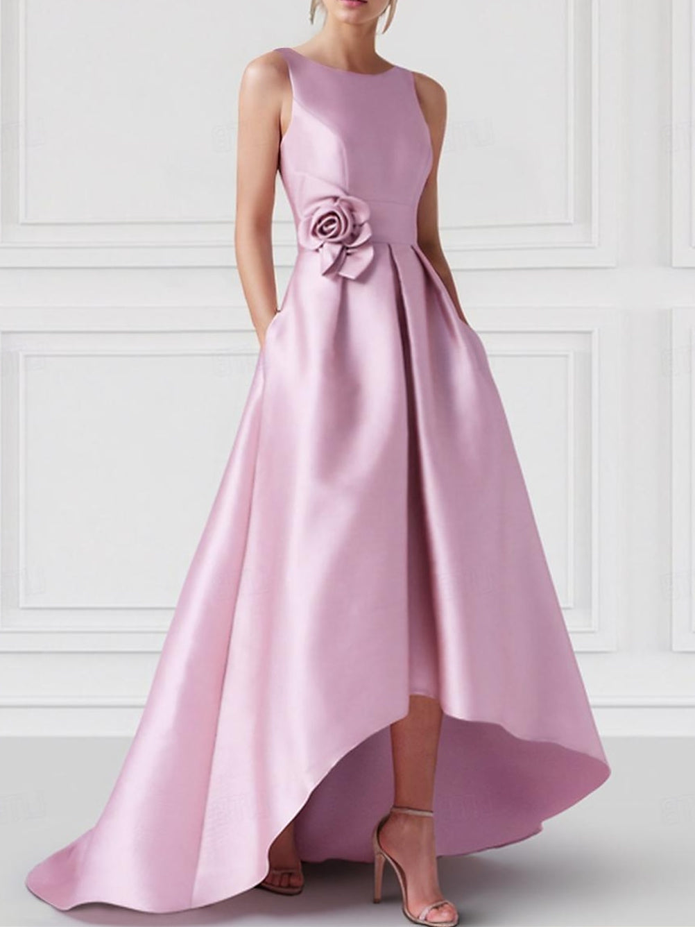 A-Line/Princess Boat Neck Sleeveless Floor-Length Prom Dresses with Po ...